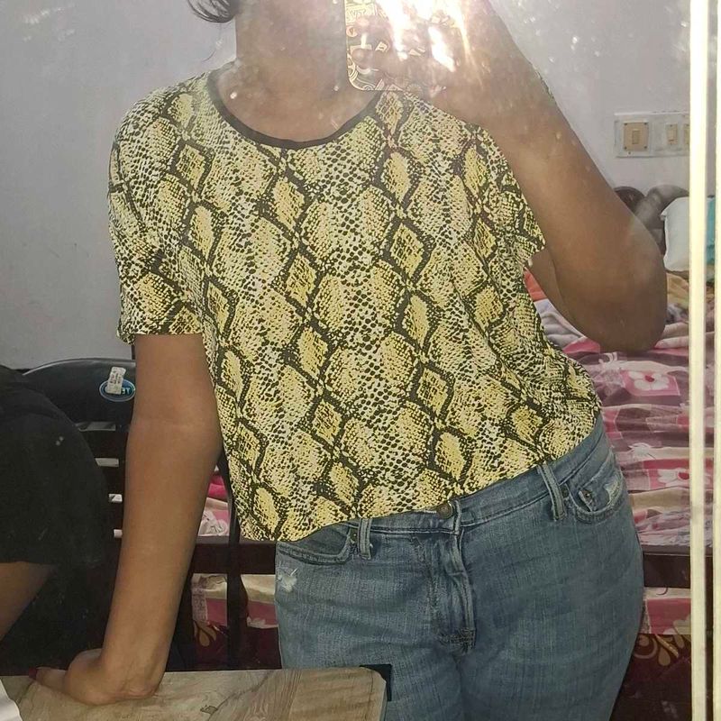 Women > Tops & Tunics | Crop Top | Freeup