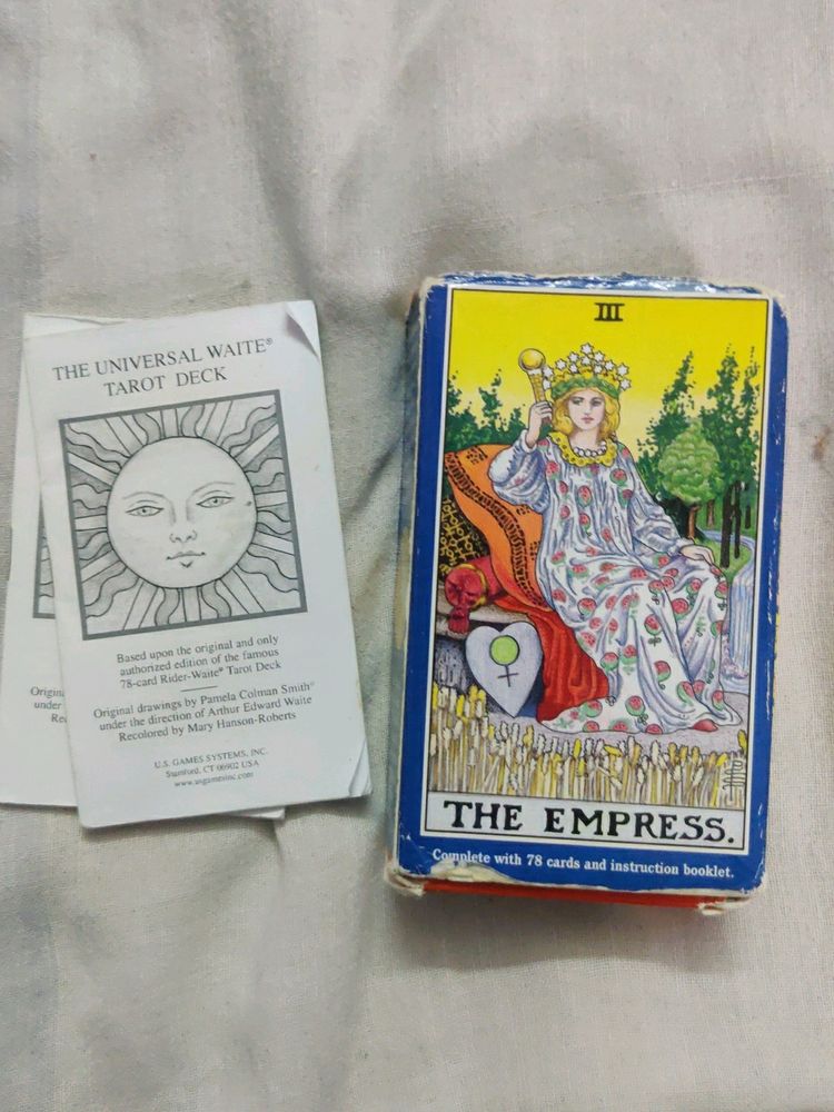 Books > Fiction | Universal Waite Tarot Deck | Freeup