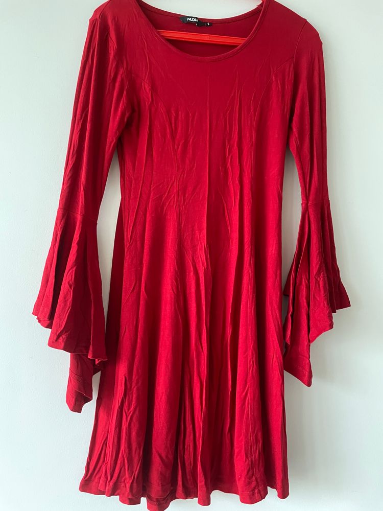Women > Dresses | Solid Red dress | Freeup